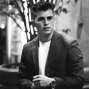 LORENZO ALBERTO CONSULTOR DE MARKETING - ME